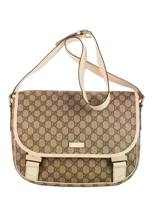 Gucci Gg Supreme Shoulder Bag - Neutrals