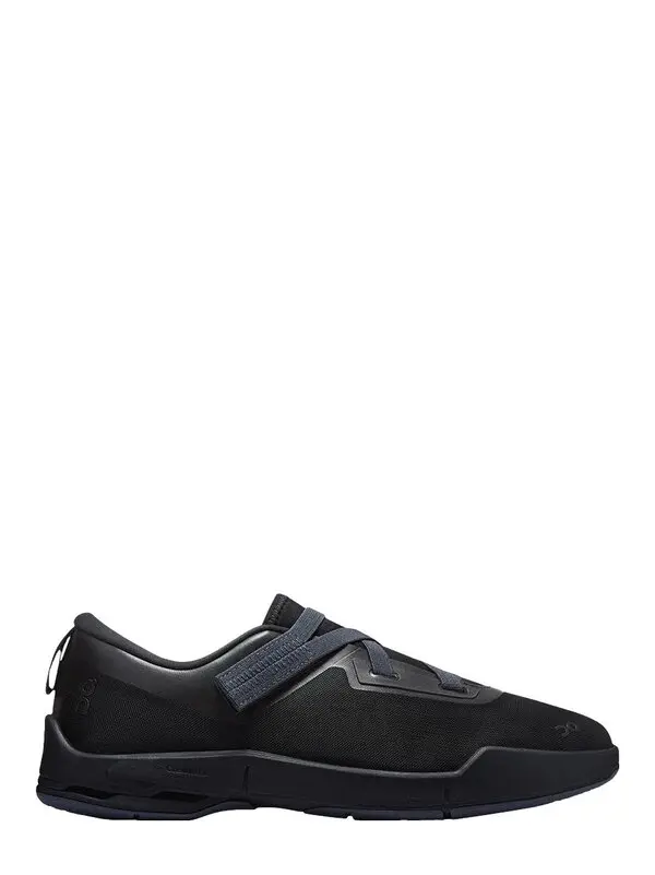 On X Zendaya Cloudnova Sneakers - Black