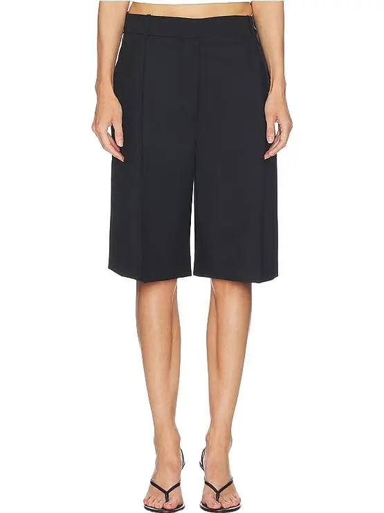 RÓHE Tailored Single Pleat Shorts - Black