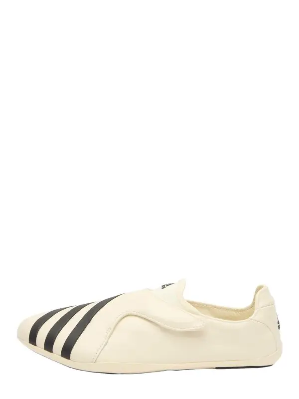 Adidas X Pharrell Yoga Vario Sneaker - Core Black/chalk White