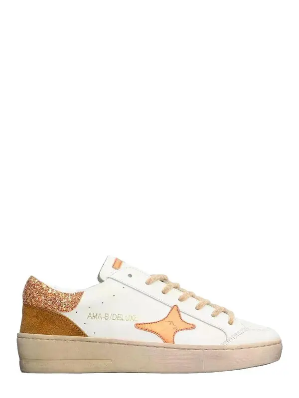 AMA-BRAND Glitter-embellished Star-patch Sneakers - White