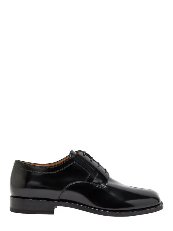MAISON MARGIELA Tabi Split-toe Leather Shoes - Black