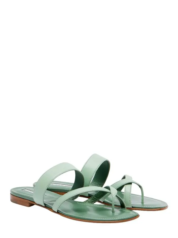 Manolo Blahnik Susaflat Leather Thong Sandals - Green