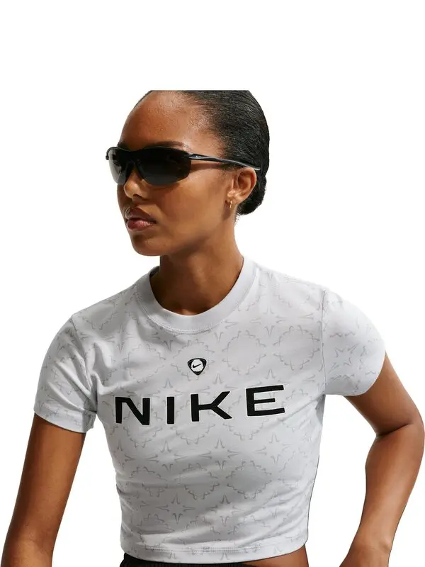 Nike Chill Knit Slim Cropped T-shirt - Grey
