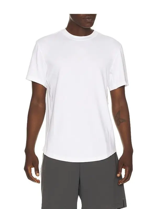 Wilson Everyday Performance Tee In White - Bright White