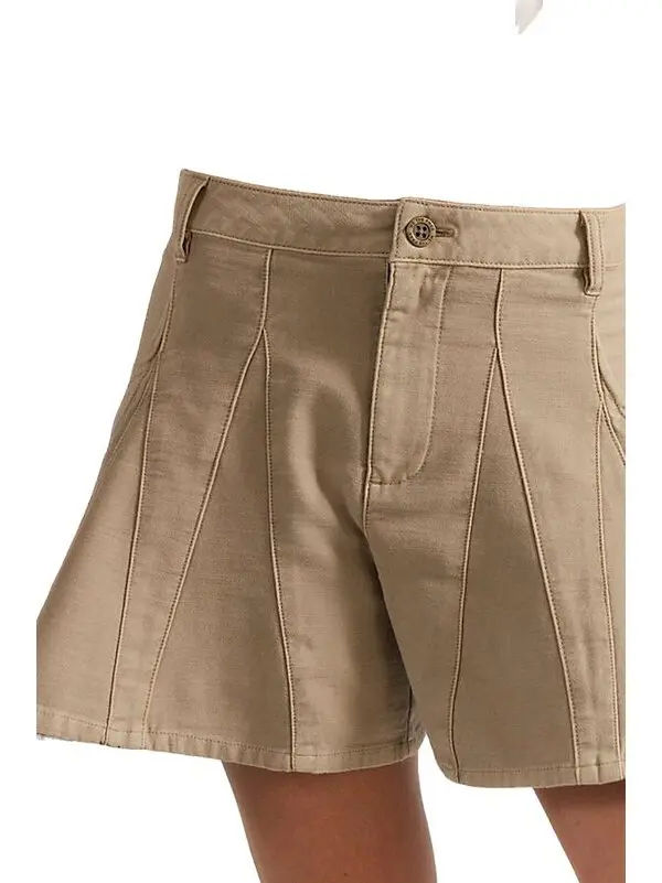Free People A-line Mid-rise Shorts - Parchment