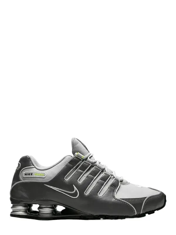Nike Shox Nz Sneakers - Grey
