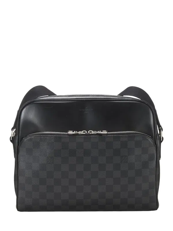 LOUIS VUITTON Damier Graphite Dayton Reporter - Black
