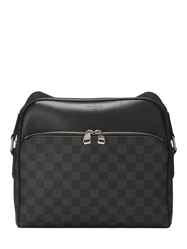 LOUIS VUITTON Damier Graphite Dayton Reporter - Black
