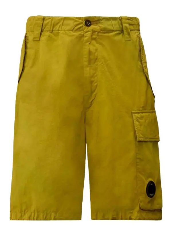 C.P. COMPANY Lens-detail Cargo Shorts - Green
