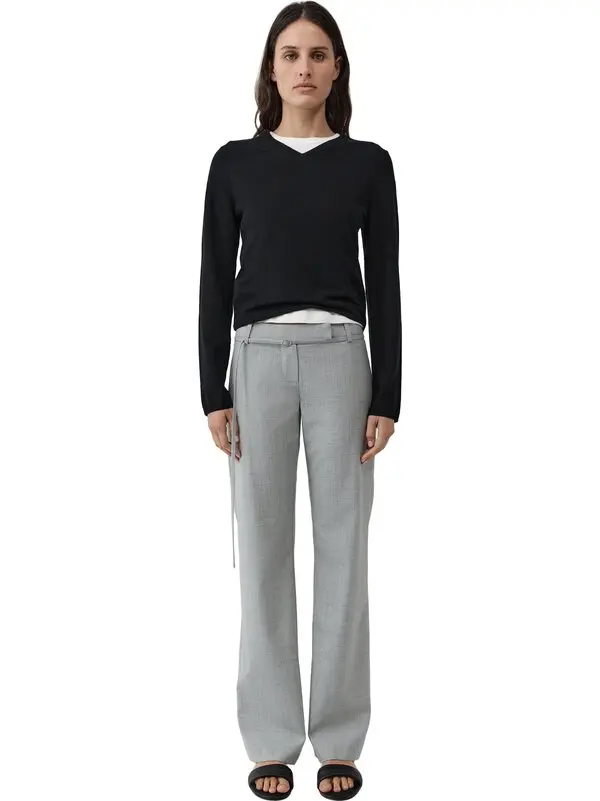 ST. AGNI Fine Merino V-neck Sweater - Black