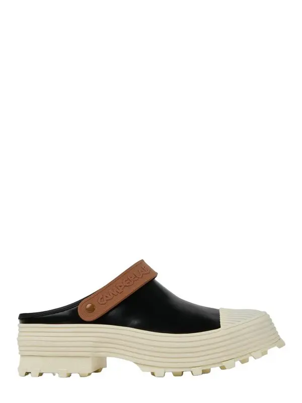 Camper Traktori Clogs In Brushed Leather And Rubber - Black