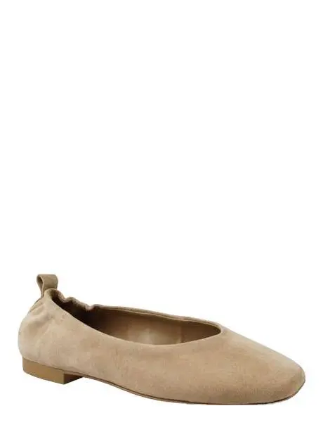 ARTISAN CRAFTED BY ZIGI Chaplinn Flat - Beige Suede