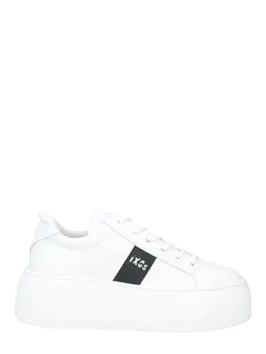 IXOS Textile Fiber Sneakers - White
