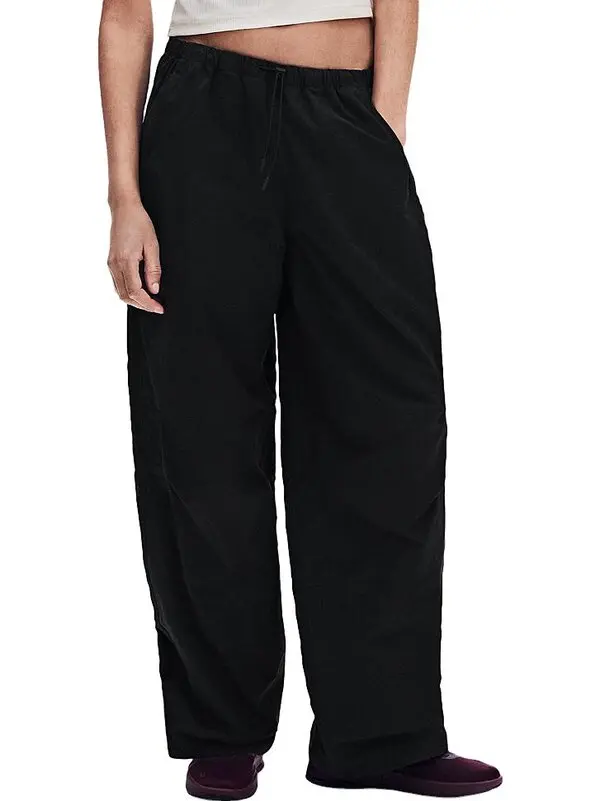 On Parachute Pants - Black