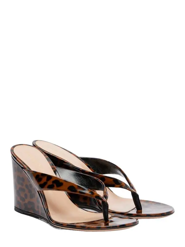 GIANVITO ROSSI Leopard-print Leather Wedge Thong Sandals - Brown