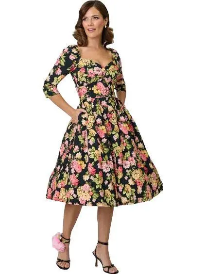 Unique Vintage Woven Sweetheart Neckline Lamar Swing Dress - Black Floral Print