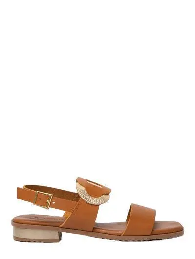 MENINA STEP Leather Scalloped Strap Flat Sandals - Natural