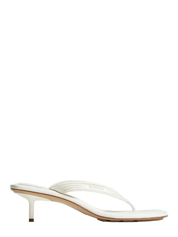 Bottega Veneta Sampieri Thong - Alabaster