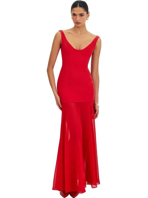 MISS CIRCLE Verona Scoop Neck Maxi Dress - Red