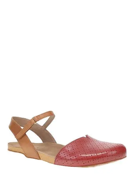 Dansko Rowan Flat - Red Perf