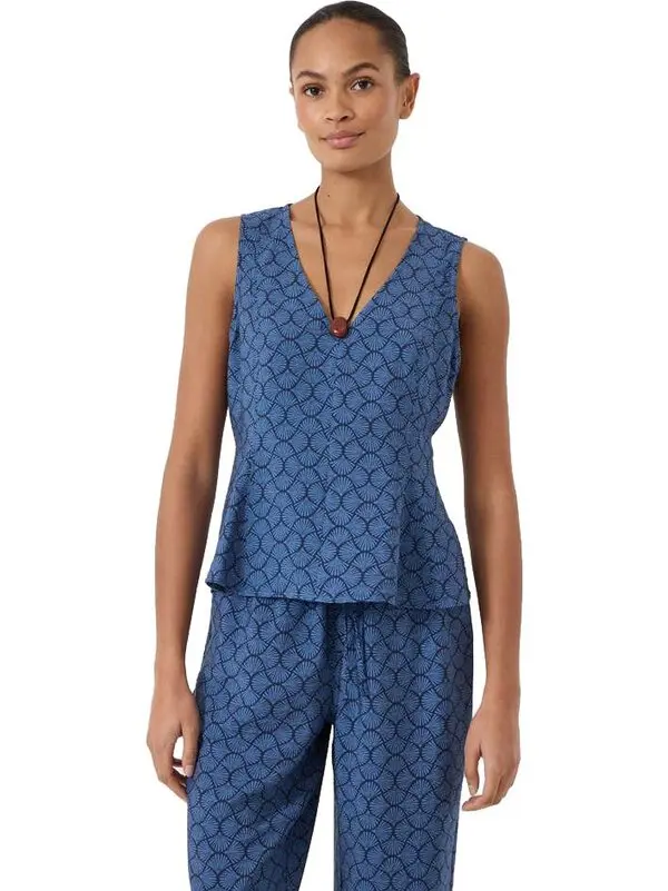 HUSH Sybil V-neck Sleeveless Top - Seashell Navy