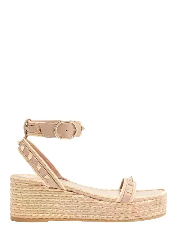 Valentino Garavani Rockstud Flatform Sandals - Neutrals