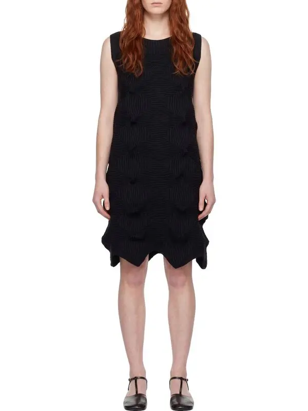 Issey Miyake Sleeveless Textured Dress - Black