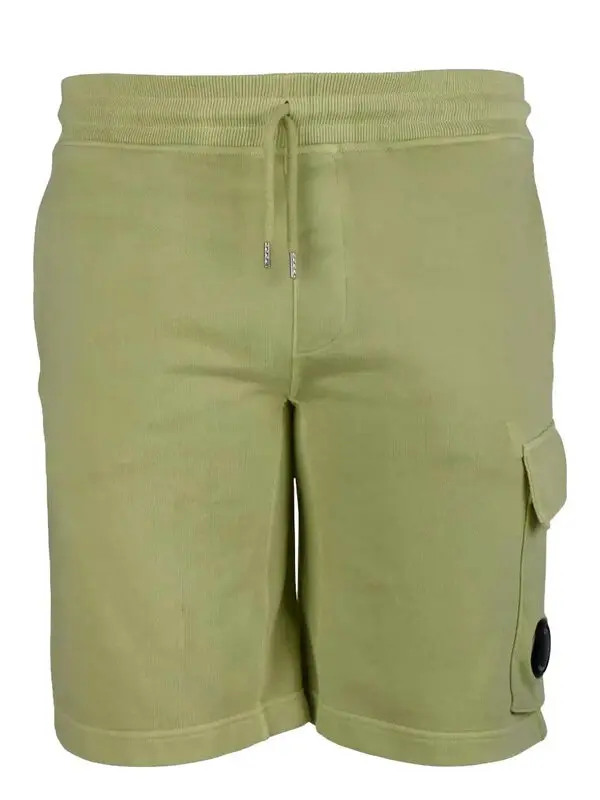 C.P. COMPANY Lens Detail Cargo Shorts - Green