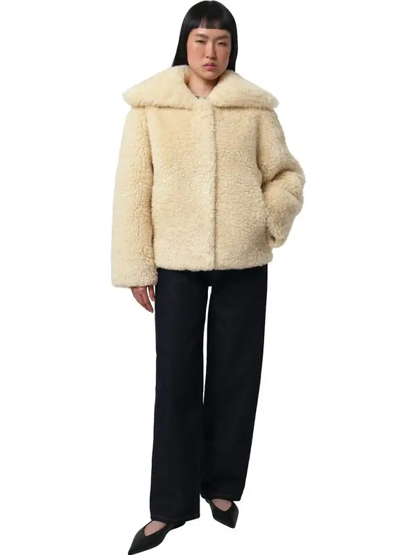 Apparis Collins C Faux Shearling Short Coat - Oat