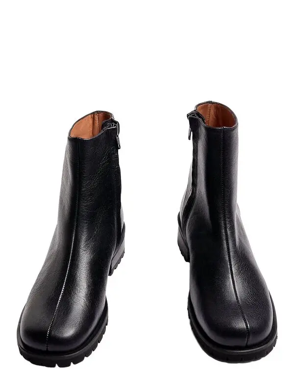 NAGUISA Bina Ankle Boots - Black