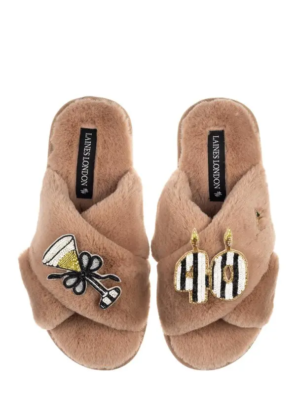 LAINES LONDON Classic Slippers With Brooches - Brown