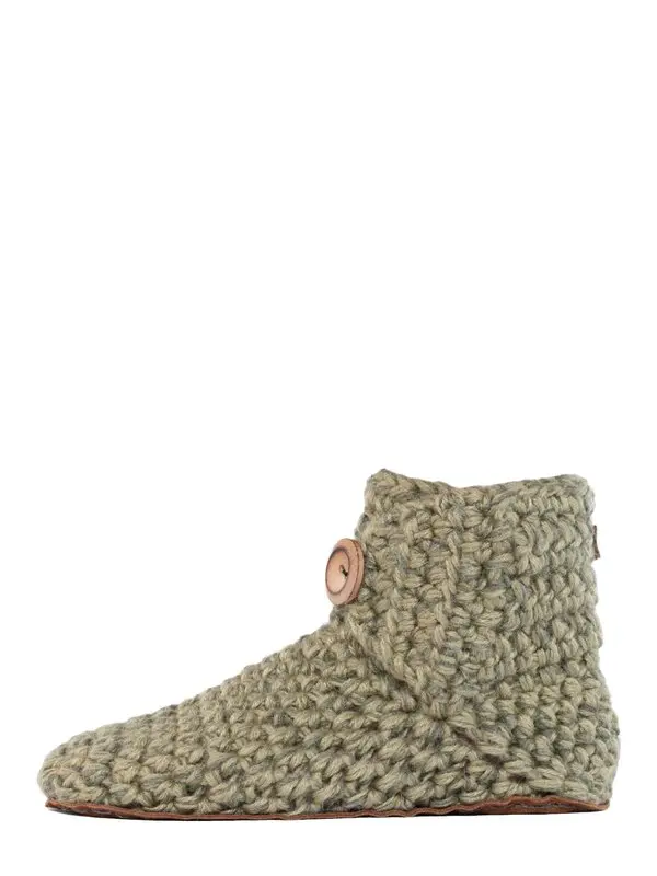 KINGDOM OF WOW Hand-crocheted Wool Boot Slippers - Green