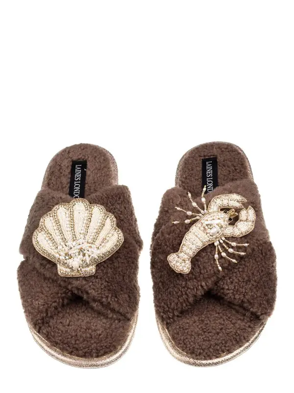 LAINES LONDON Boucle Slippers With Brooches - Brown