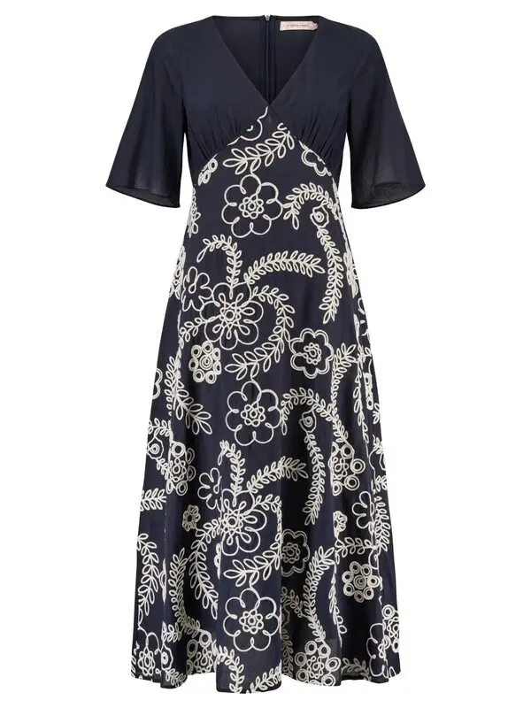 TRAFFIC PEOPLE Floral Embroidered Blythe Midi Dress - Blue/white