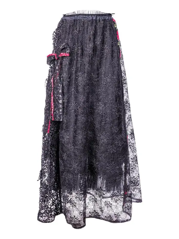 HARLOW LOVES DAISY Lace Skirt With Rose Trim - Black/red