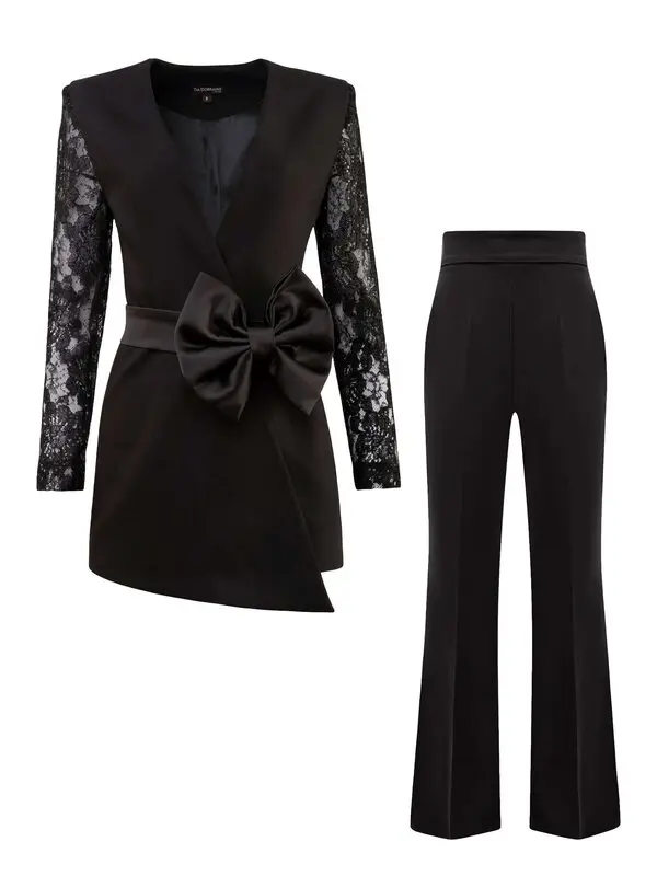 TIA DORRAINE Blazer With Flared Trousers - Black