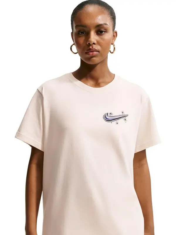 Nike Sportswear Classic Oversized T-shirt - White