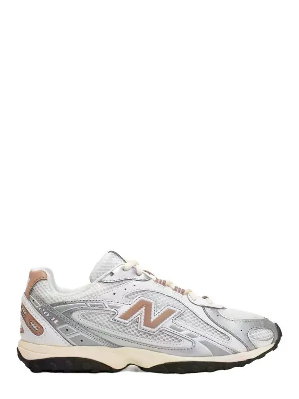 NEW BALANCE 204l Panelled Sneakers - White