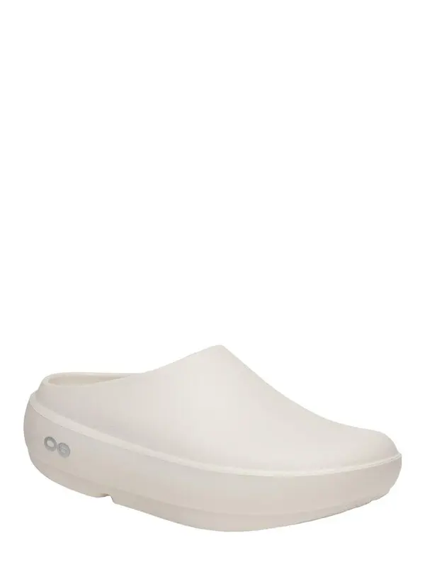 OOFOS Ooclog Clog - Chalk