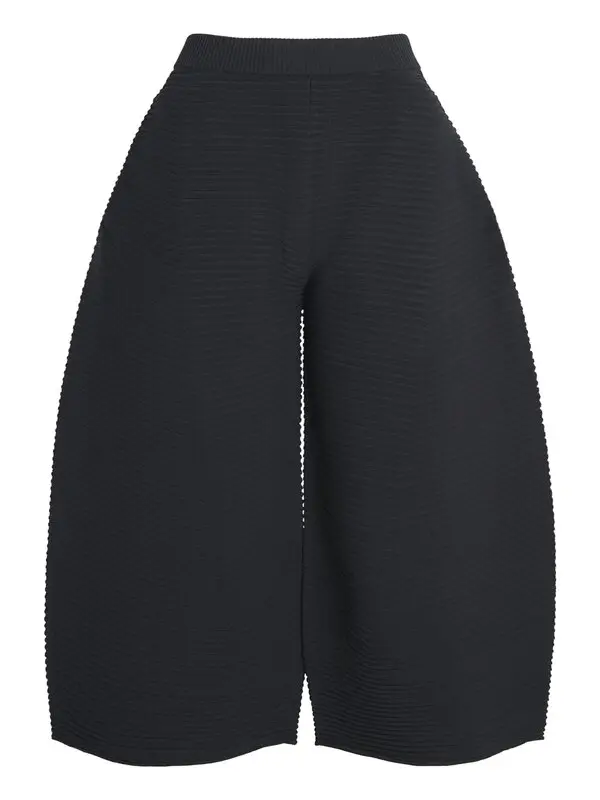 Issey Miyake Corrugated Knit Cropped Trousers - Black