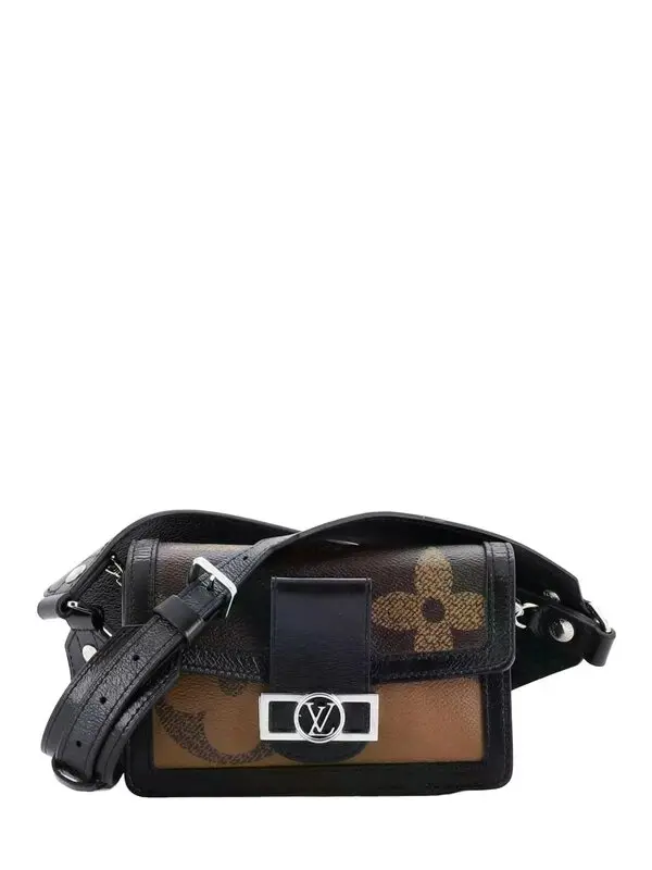 LOUIS VUITTON Dauphine Bumbag Reverse Monogram Giant - Brown