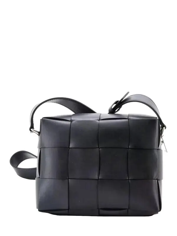 Bottega Veneta Cassette Zip Camera Maxi Intrecciato Leather Crossbody Bag - Grey