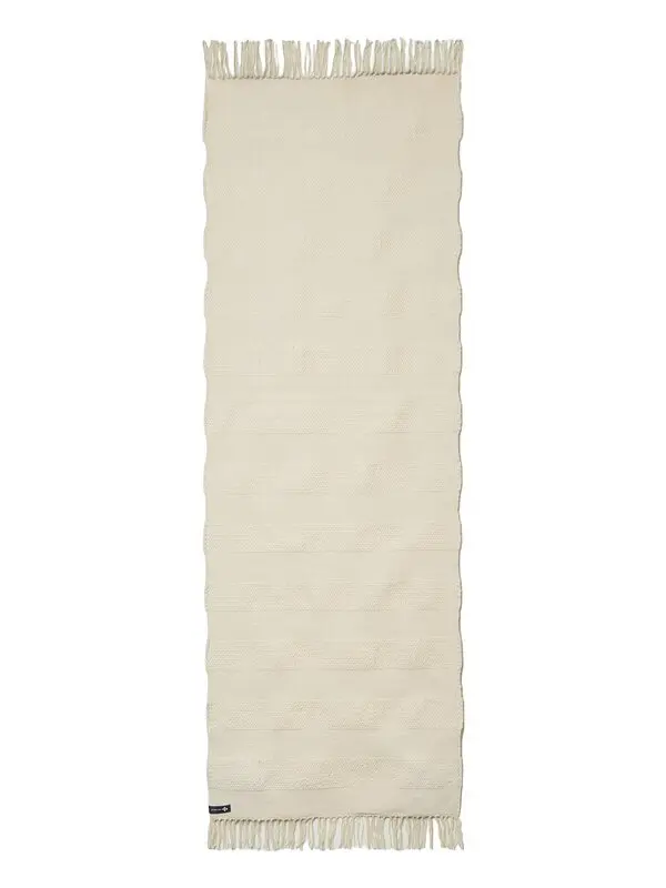 B, HALFMOON Halfmoon Practice Rug - Cotton