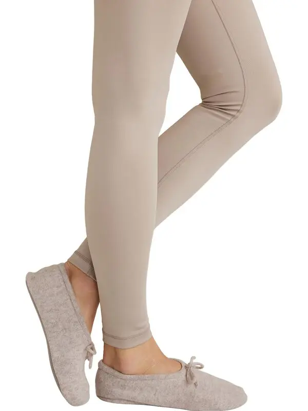 HAVEN WELL WITHIN Cashmere Travel Slippers With Drawstring Closure - Fresh Cream