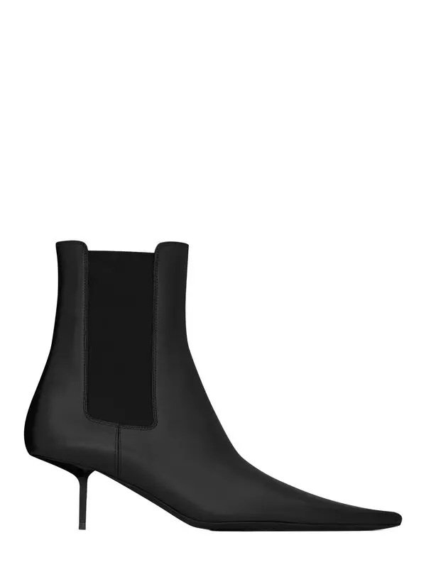 Saint Laurent Victoire Chelsea Boots In Smooth Leather - Black