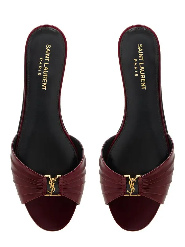 Saint Laurent Babylone Flat Slides In Smooth Leather - Vintage Bordeaux