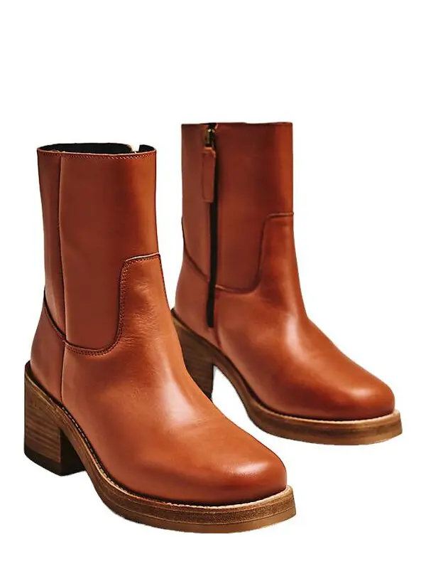 DINGO Roxy Boots Zip Up Ankle Boots With Block Heel - Brown