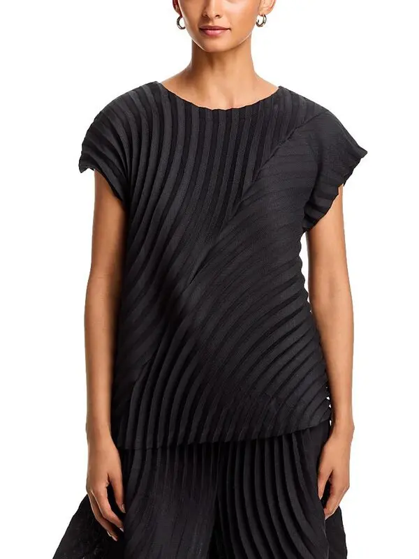 Issey Miyake Pleated Top - Black