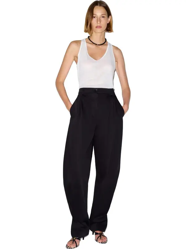 REFORMATION Oria Barrel Leg Pant - Black